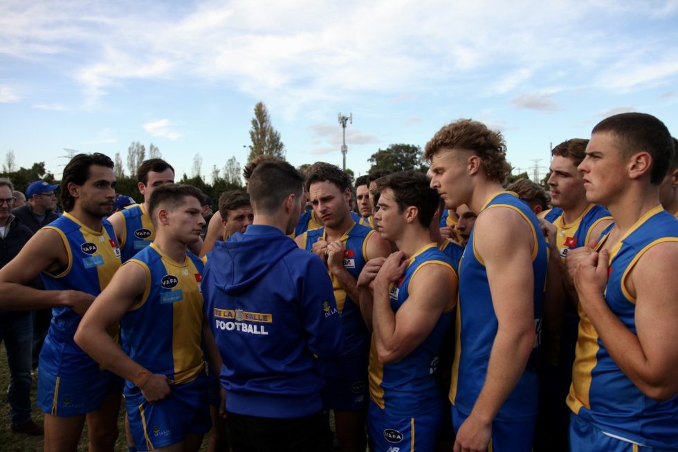 De La Salle Football Club | Amateur Football Club Est 1955